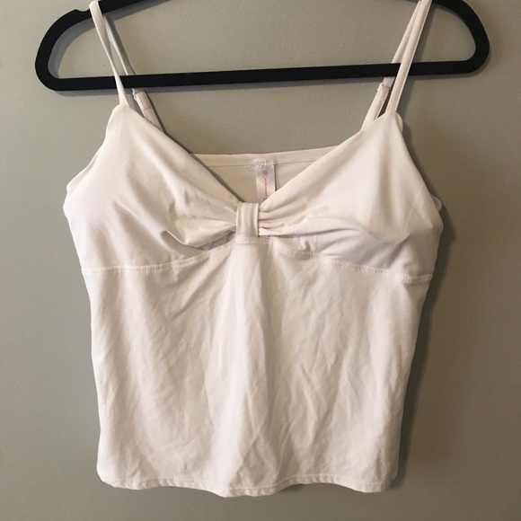 No Boundaries | Tops | White Tang Top With Build In Bra | Poshmark